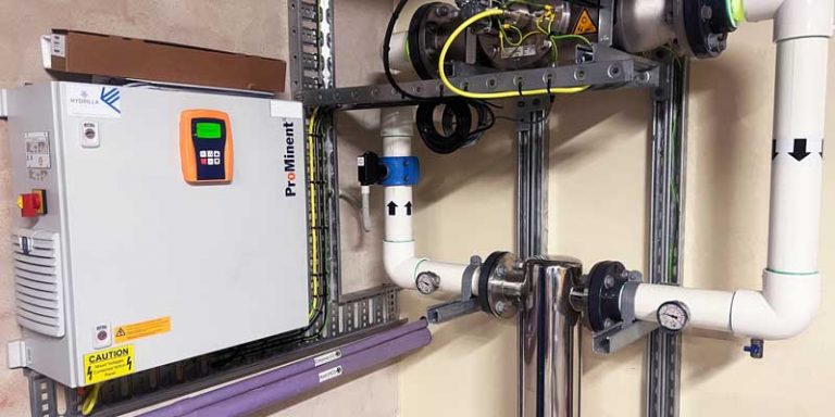 Ultraviolet Sanitation in commercial applications | Hydrilla